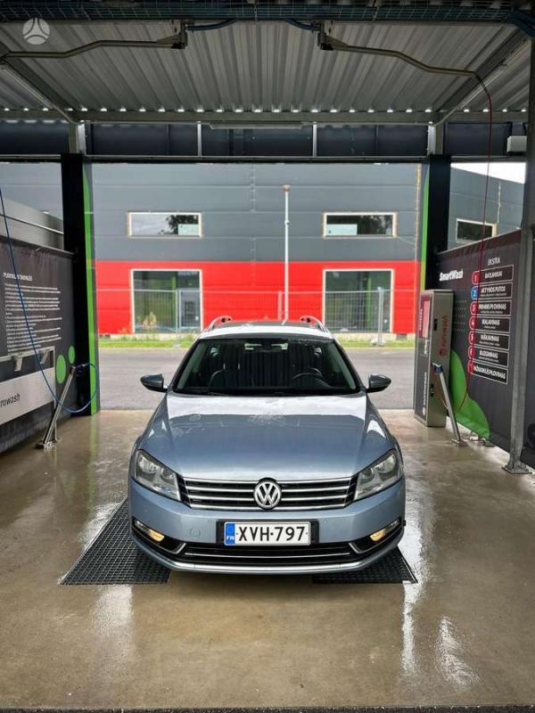 Zils Volkswagen Passat 2011 Kėdainiai, ar dzinēja tilpumu 2.00 L un nobraukumu 246 tūkst. km par 4350 €, foto 5 vietnē AUTOMOTO.COM.LV