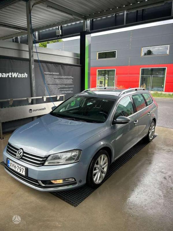 Zils Volkswagen Passat 2011 Kėdainiai, ar dzinēja tilpumu 2.00 L un nobraukumu 246 tūkst. km par 4350 €, foto 7 vietnē AUTOMOTO.COM.LV