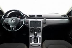 Blue Volkswagen Passat 2011 in Tallinn, with an engine capacity of 2.00 L and mileage of 474 thousand km for 1999 €, photo 13 on AUTOMOTO.COM.LV