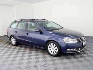 Zils Volkswagen Passat 2011 Tallina, ar dzinēja tilpumu 1.60 L un nobraukumu 379 tūkst. km par 1999 €, foto  vietnē AUTOMOTO.COM.LV