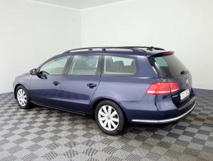 Zils Volkswagen Passat 2011 Tallina, ar dzinēja tilpumu 1.60 L un nobraukumu 379 tūkst. km par 1999 €, foto 5 vietnē AUTOMOTO.COM.LV