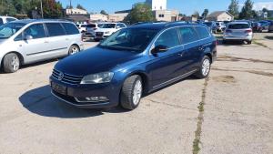 Zils Volkswagen Passat 2011 Utena, ar dzinēja tilpumu 1.97 L un nobraukumu 267 tūkst. km par 4750 €, foto  vietnē AUTOMOTO.COM.LV