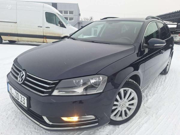 Blue Volkswagen Passat 2012 in Jonava, with an engine capacity of 1.60 L and mileage of 280 thousand km for 4350 €, photo 7 on AUTOMOTO.COM.LV