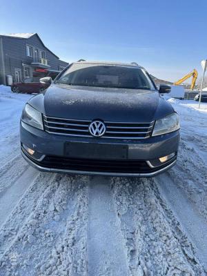 Zils Volkswagen Passat 2012 Kauņa, ar dzinēja tilpumu 1.60 L un nobraukumu 291 tūkst. km par 4350 €, foto 2 vietnē AUTOMOTO.COM.LV