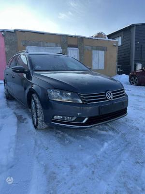 Zils Volkswagen Passat 2012 Kauņa, ar dzinēja tilpumu 1.60 L un nobraukumu 291 tūkst. km par 4350 €, foto 6 vietnē AUTOMOTO.COM.LV