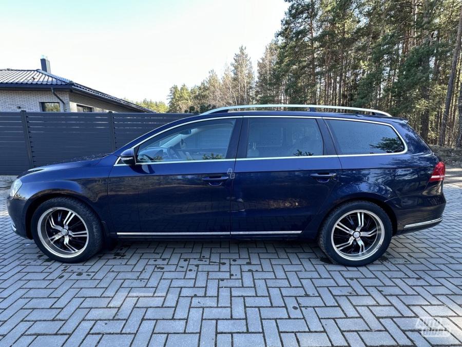 Blue Volkswagen Passat 2012 in Vilnius, with an engine capacity of 1.40 L and mileage of 320 thousand km for 4800 €, photo 6 on AUTOMOTO.COM.LV