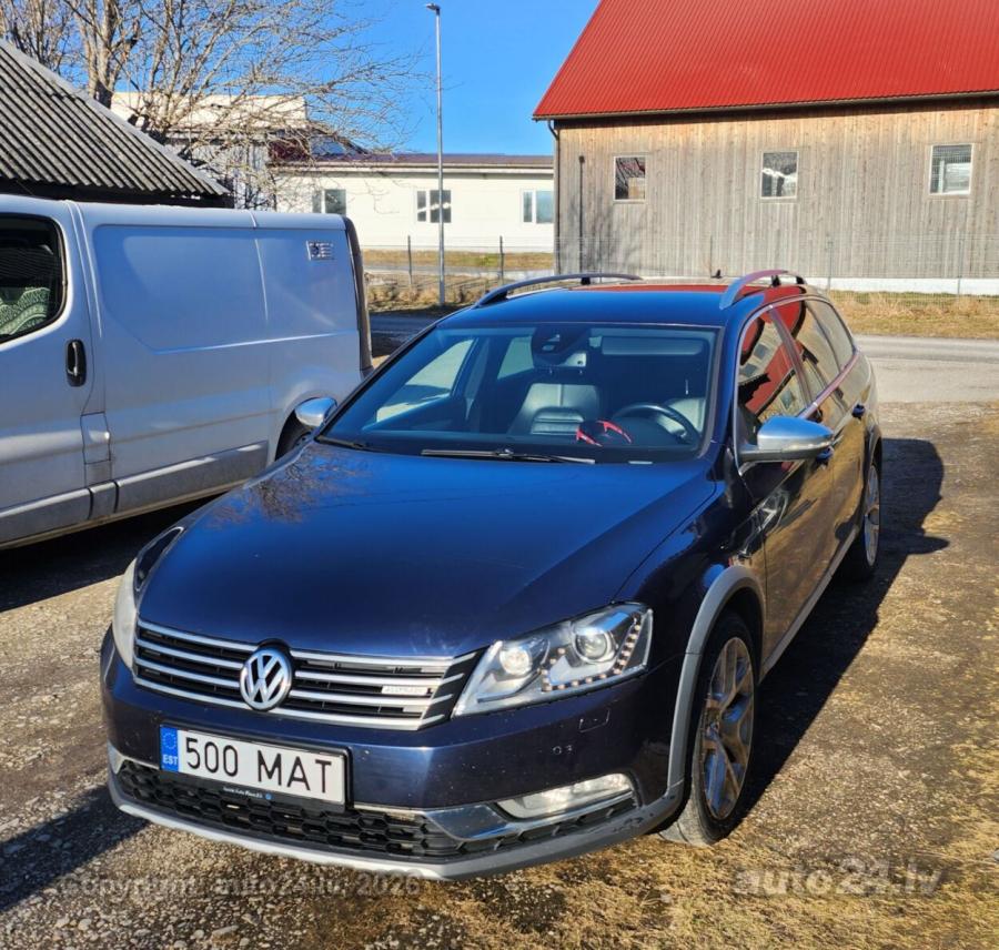 Zils Volkswagen Passat 2012 Tallina, ar dzinēja tilpumu 2.00 L un nobraukumu 332 tūkst. km par 5990 €, foto 3 vietnē AUTOMOTO.COM.LV