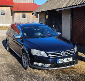 Zils Volkswagen Passat 2012 Tallina, ar dzinēja tilpumu 2.00 L un nobraukumu 332 tūkst. km par 5990 €, foto 4 vietnē AUTOMOTO.COM.LV