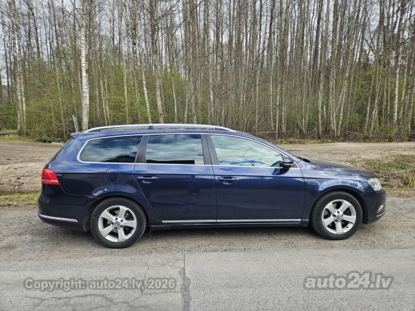 Zils Volkswagen Passat 2012 Tallina, ar dzinēja tilpumu 2.00 L un nobraukumu 295 tūkst. km par 4500 €, foto 2 vietnē AUTOMOTO.COM.LV