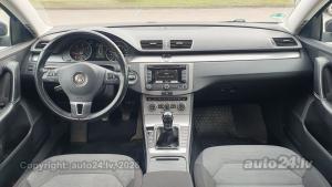 Blue Volkswagen Passat 2012 in Tallinn, with an engine capacity of 1.60 L and mileage of 321 thousand km for 4500 €, photo 8 on AUTOMOTO.COM.LV