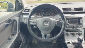 Blue Volkswagen Passat 2012 in Tallinn, with an engine capacity of 1.60 L and mileage of 321 thousand km for 4500 €, photo 9 on AUTOMOTO.COM.LV