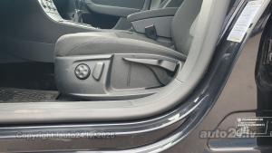 Blue Volkswagen Passat 2012 in Tallinn, with an engine capacity of 1.60 L and mileage of 321 thousand km for 4500 €, photo 19 on AUTOMOTO.COM.LV