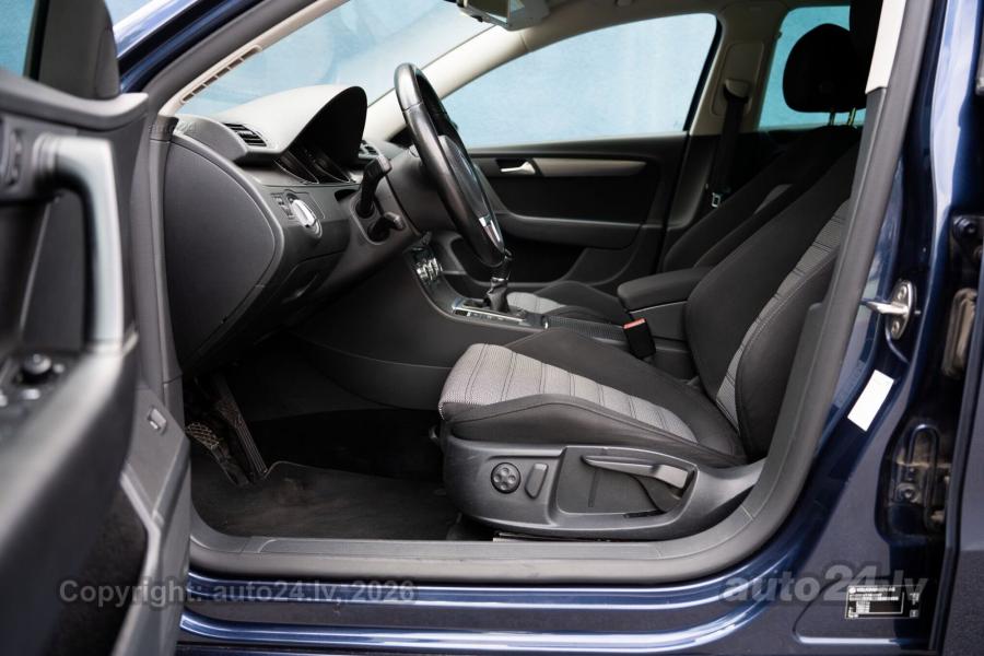 Zils Volkswagen Passat 2012 Paide, ar dzinēja tilpumu 1.60 L un nobraukumu 253 tūkst. km par 6499 €, foto 14 vietnē AUTOMOTO.COM.LV