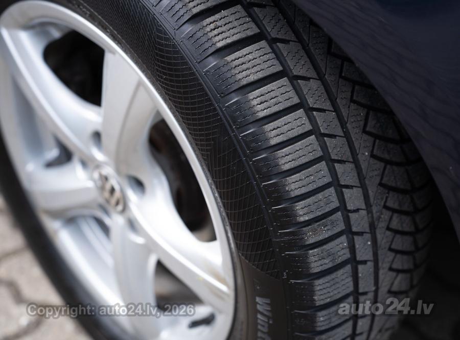 Zils Volkswagen Passat 2012 Paide, ar dzinēja tilpumu 1.60 L un nobraukumu 253 tūkst. km par 6499 €, foto 28 vietnē AUTOMOTO.COM.LV