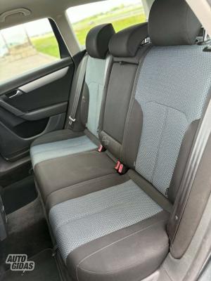 Blue Volkswagen Passat 2012 in Kaunas, with an engine capacity of 1.60 L and mileage of 270 thousand km for 4200 €, photo 17 on AUTOMOTO.COM.LV