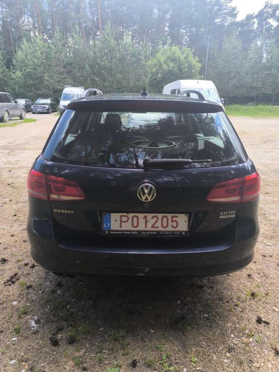 Zils Volkswagen Passat 2012 Viļņa, ar dzinēja tilpumu 1.97 L un nobraukumu 340 tūkst. km par 2999 €, foto 9 vietnē AUTOMOTO.COM.LV