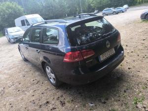 Zils Volkswagen Passat 2012 Viļņa, ar dzinēja tilpumu 1.97 L un nobraukumu 340 tūkst. km par 2999 €, foto 10 vietnē AUTOMOTO.COM.LV