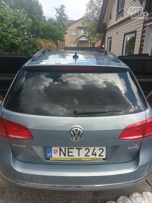 Zils Volkswagen Passat 2012 Panevēža, ar dzinēja tilpumu 1.60 L un nobraukumu 273 tūkst. km par 5000 €, foto 4 vietnē AUTOMOTO.COM.LV