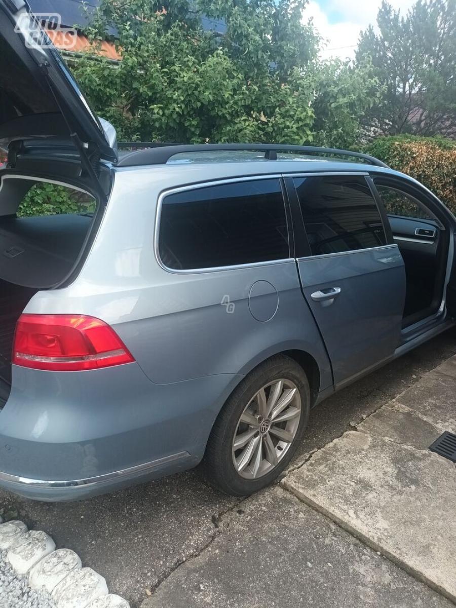 Zils Volkswagen Passat 2012 Panevēža, ar dzinēja tilpumu 1.60 L un nobraukumu 273 tūkst. km par 5000 €, foto 5 vietnē AUTOMOTO.COM.LV