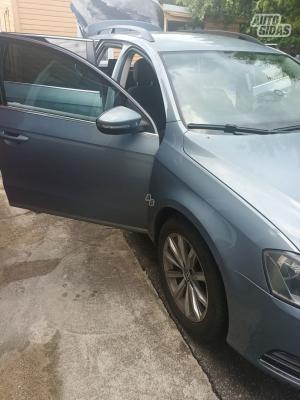 Zils Volkswagen Passat 2012 Panevēža, ar dzinēja tilpumu 1.60 L un nobraukumu 273 tūkst. km par 5000 €, foto 7 vietnē AUTOMOTO.COM.LV