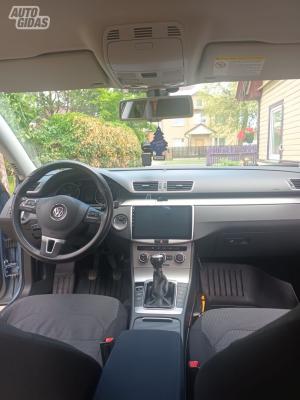 Zils Volkswagen Passat 2012 Panevēža, ar dzinēja tilpumu 1.60 L un nobraukumu 273 tūkst. km par 5000 €, foto 11 vietnē AUTOMOTO.COM.LV