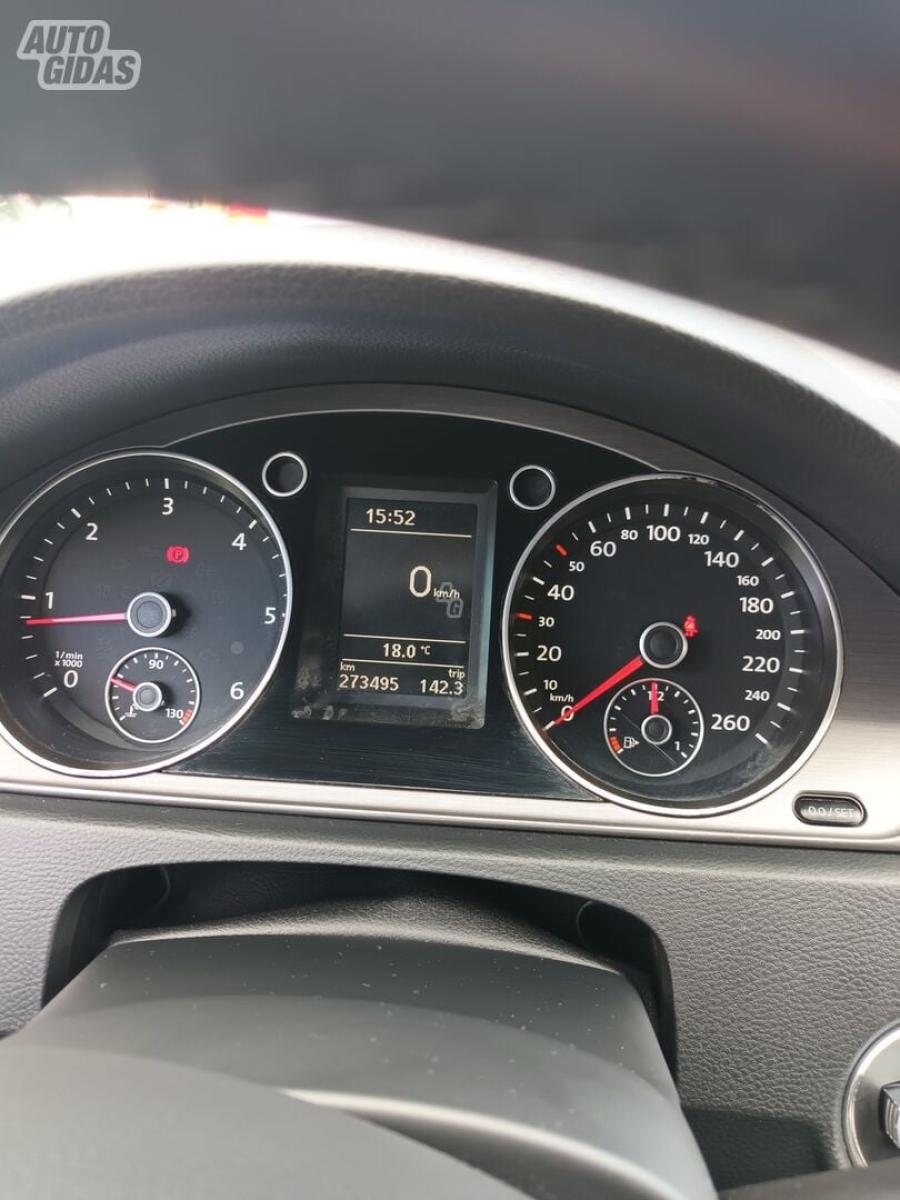 Zils Volkswagen Passat 2012 Panevēža, ar dzinēja tilpumu 1.60 L un nobraukumu 273 tūkst. km par 5000 €, foto 14 vietnē AUTOMOTO.COM.LV