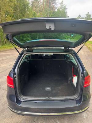 Zils Volkswagen Passat 2012 Visaginas, ar dzinēja tilpumu 1.97 L un nobraukumu 249 tūkst. km par 4950 €, foto 10 vietnē AUTOMOTO.COM.LV