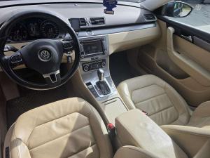 Zils Volkswagen Passat 2012 Šilutė, ar dzinēja tilpumu 2.00 L un nobraukumu 300 tūkst. km par 2750 €, foto 7 vietnē AUTOMOTO.COM.LV
