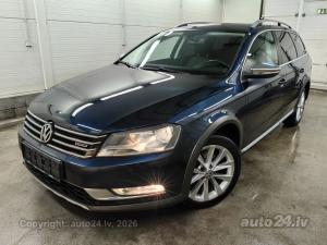 Blue Volkswagen Passat 2012 in Viljandi, with an engine capacity of 2.00 L and mileage of 295 thousand km for 6790 €, photo 6 on AUTOMOTO.COM.LV
