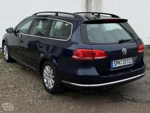 Blue Volkswagen Passat 2012 in Vilnius, with an engine capacity of 1.60 L and mileage of 174 thousand km for 4990 €, photo 4 on AUTOMOTO.COM.LV