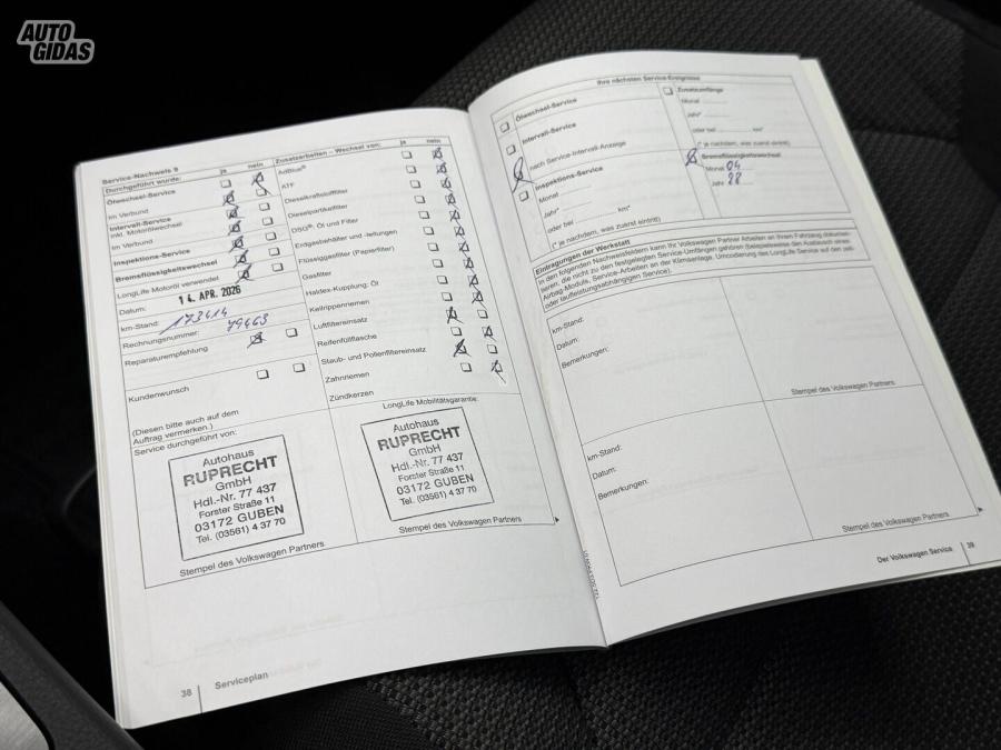 Blue Volkswagen Passat 2012 in Vilnius, with an engine capacity of 1.60 L and mileage of 174 thousand km for 4990 €, photo 22 on AUTOMOTO.COM.LV