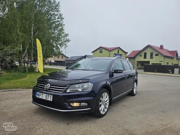 Blue Volkswagen Passat 2013 in Klaipeda, with an engine capacity of 2.00 L and mileage of 260 thousand km for 5200 €, photo 5 on AUTOMOTO.COM.LV