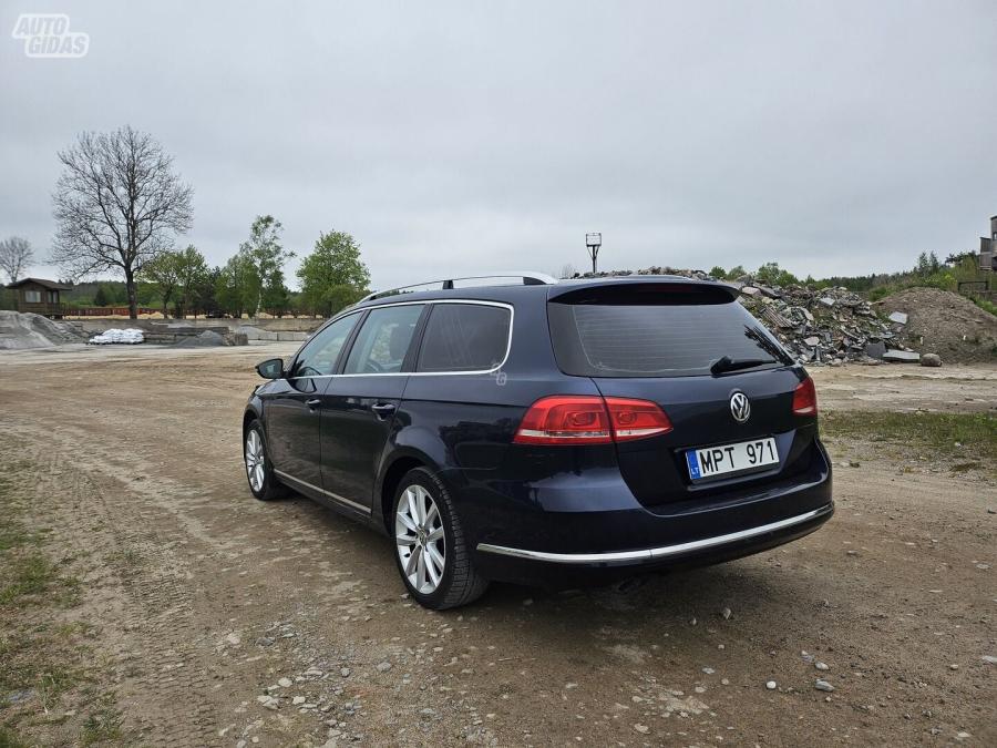 Blue Volkswagen Passat 2013 in Klaipeda, with an engine capacity of 2.00 L and mileage of 260 thousand km for 5200 €, photo 10 on AUTOMOTO.COM.LV