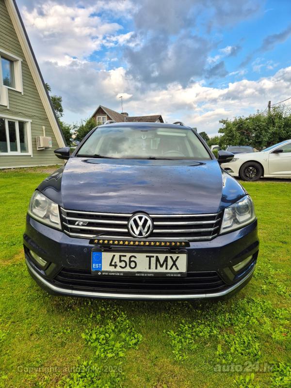 Blue Volkswagen Passat 2013 in Tallinn, with an engine capacity of 2.00 L and mileage of 325 thousand km for 4200 €, photo 5 on AUTOMOTO.COM.LV
