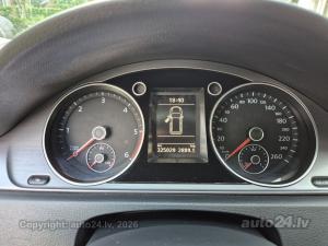 Blue Volkswagen Passat 2013 in Tallinn, with an engine capacity of 2.00 L and mileage of 325 thousand km for 4200 €, photo 14 on AUTOMOTO.COM.LV