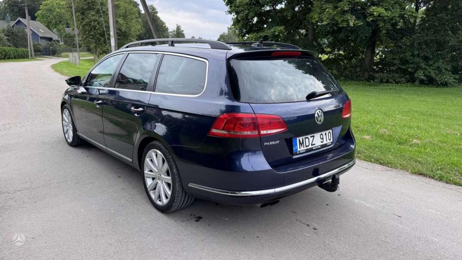 Zils Volkswagen Passat 2013 Kelmė, ar dzinēja tilpumu 1.97 L un nobraukumu 293 tūkst. km par 5190 €, foto 5 vietnē AUTOMOTO.COM.LV