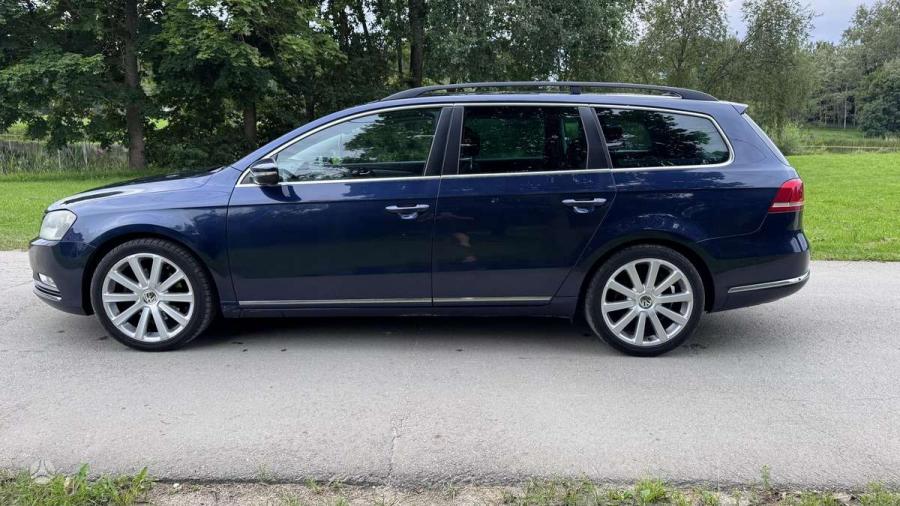Zils Volkswagen Passat 2013 Kelmė, ar dzinēja tilpumu 1.97 L un nobraukumu 293 tūkst. km par 5190 €, foto 8 vietnē AUTOMOTO.COM.LV