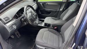 Blue Volkswagen Passat 2013 in Kelme, with an engine capacity of 1.97 L and mileage of 293 thousand km for 4900 €, photo 10 on AUTOMOTO.COM.LV