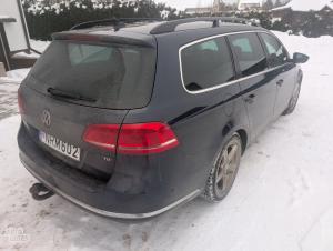Blue Volkswagen Passat 2014 in Siauliai, with an engine capacity of 1.60 L and mileage of 312 thousand km for 5600 €, photo 4 on AUTOMOTO.COM.LV