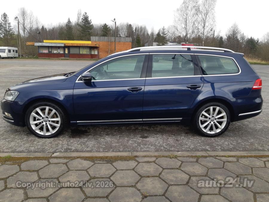 Blue Volkswagen Passat 2014 in Voru, with an engine capacity of 2.00 L and mileage of 284 thousand km for 7600 €, photo 3 on AUTOMOTO.COM.LV