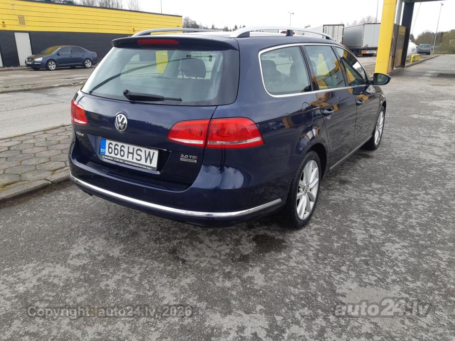 Blue Volkswagen Passat 2014 in Voru, with an engine capacity of 2.00 L and mileage of 284 thousand km for 7600 €, photo 6 on AUTOMOTO.COM.LV