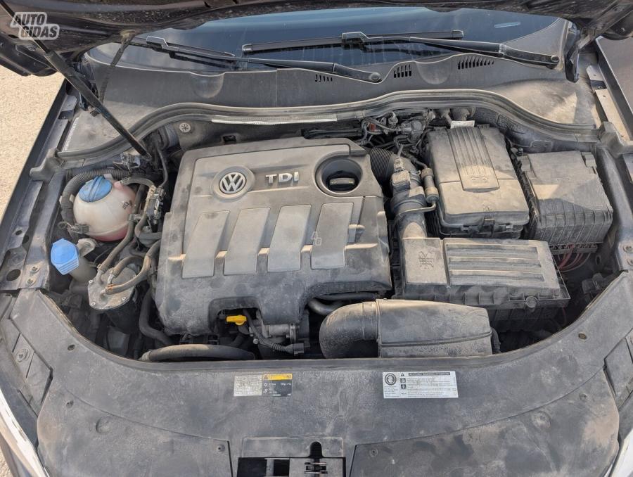 Zils Volkswagen Passat 2014 Šauļi, ar dzinēja tilpumu 1.60 L un nobraukumu 312 tūkst. km par 5200 €, foto 10 vietnē AUTOMOTO.COM.LV