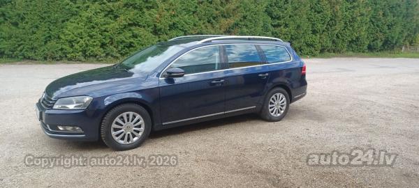 Zils Volkswagen Passat 2014 Tallina, ar dzinēja tilpumu 2.00 L un nobraukumu 288 tūkst. km par 4650 €, foto 3 vietnē AUTOMOTO.COM.LV