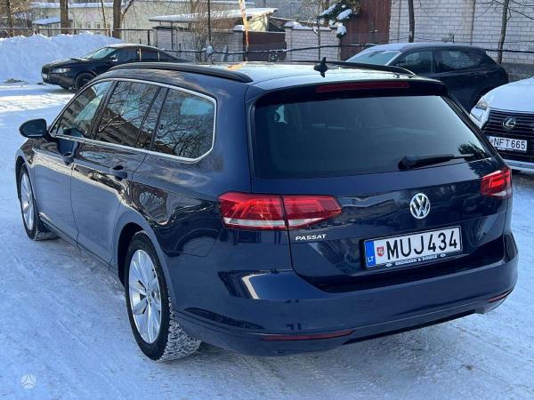 Zils Volkswagen Passat 2015 Viļņa, ar dzinēja tilpumu 1.97 L un nobraukumu 294 tūkst. km par 9700 €, foto 3 vietnē AUTOMOTO.COM.LV