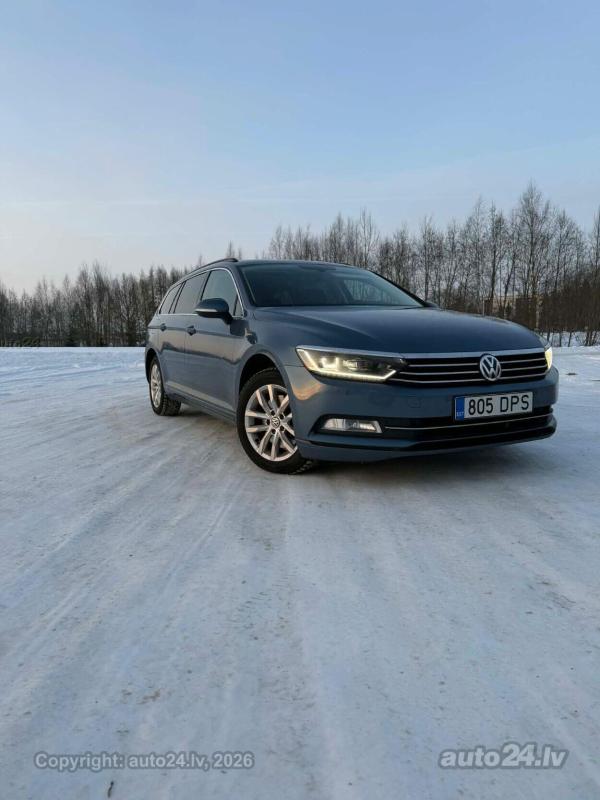 Blue Volkswagen Passat 2015 in Polva, with an engine capacity of 1.60 L and mileage of 323 thousand km for 9699 €, photo 1 on AUTOMOTO.COM.LV
