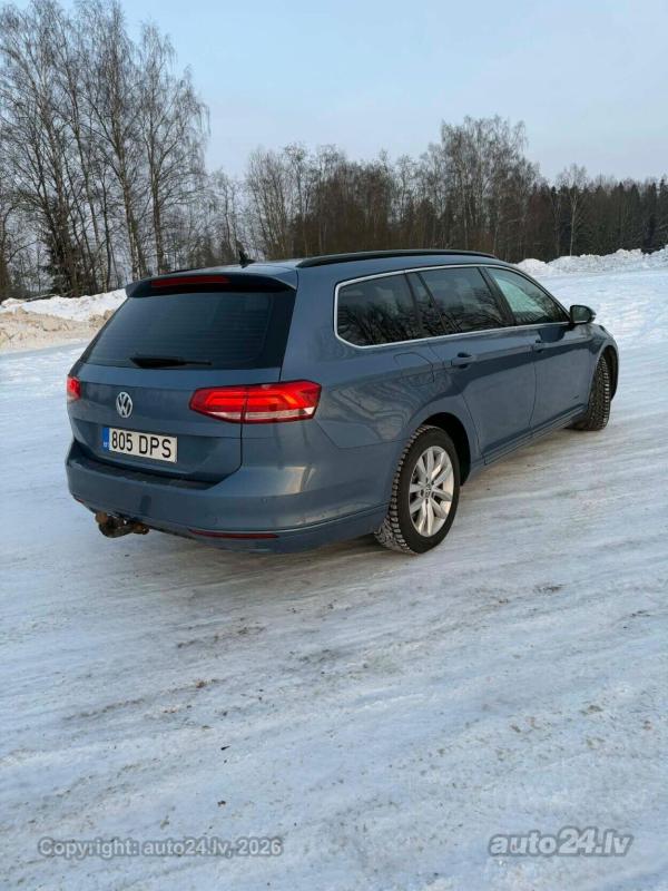 Blue Volkswagen Passat 2015 in Polva, with an engine capacity of 1.60 L and mileage of 323 thousand km for 9699 €, photo 7 on AUTOMOTO.COM.LV
