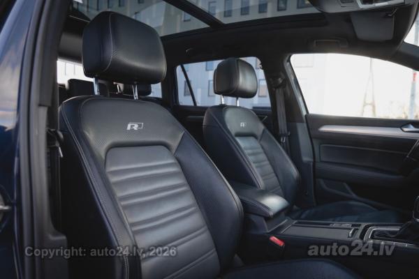 Zils Volkswagen Passat 2015 Tartu, ar dzinēja tilpumu 2.00 L un nobraukumu 260 tūkst. km par 13599 €, foto 11 vietnē AUTOMOTO.COM.LV