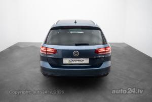 Blue Volkswagen Passat 2015 in Tallinn, with an engine capacity of 2.00 L and mileage of 217 thousand km for 10999 €, photo 5 on AUTOMOTO.COM.LV