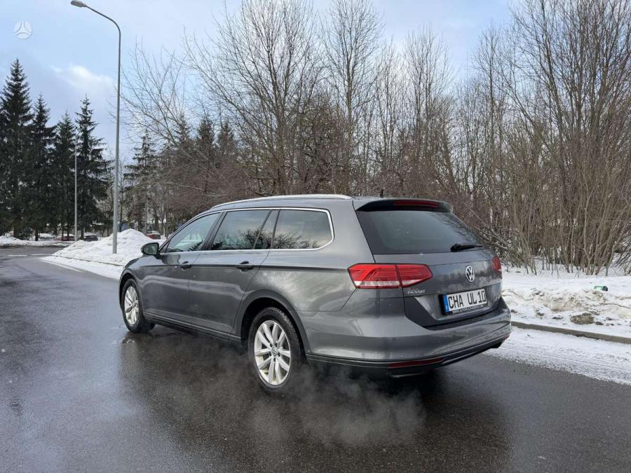 Zils Volkswagen Passat 2015 Viļņa, ar dzinēja tilpumu 1.60 L un nobraukumu 181 tūkst. km par 7999 €, foto 6 vietnē AUTOMOTO.COM.LV