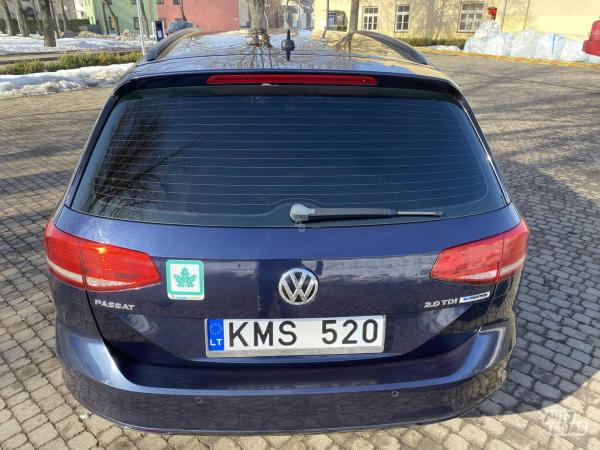 Blue Volkswagen Passat 2015 in Vilnius, with an engine capacity of 2.00 L and mileage of 340 thousand km for 8200 €, photo 9 on AUTOMOTO.COM.LV